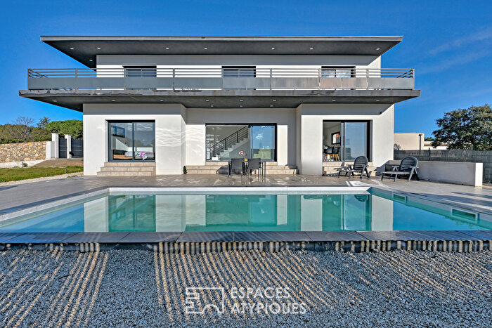 Maison à vendre - Nîmes, Mas de Lauze, Carreau de Lanes - 6 pièces - 4 chambres