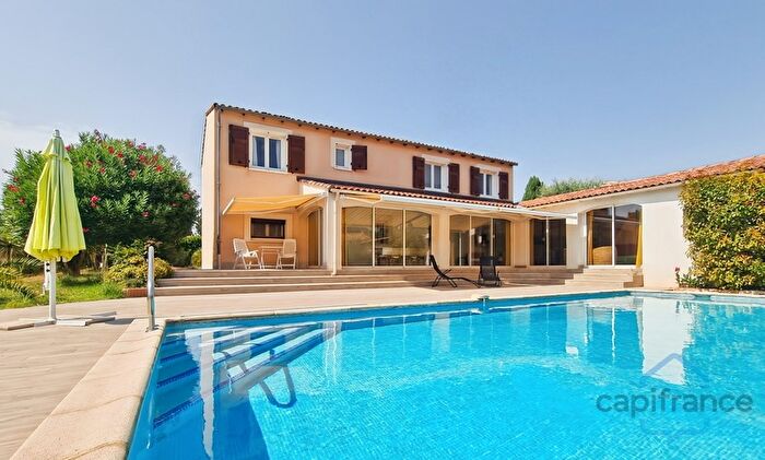 Maison à vendre - Castries - 8 pièces - 5 chambres