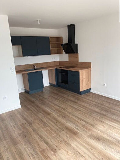 Appartement à louer - Saran, Centre-ville, Bois Joly, La Chiperie - 2 pièces - 1 chambre