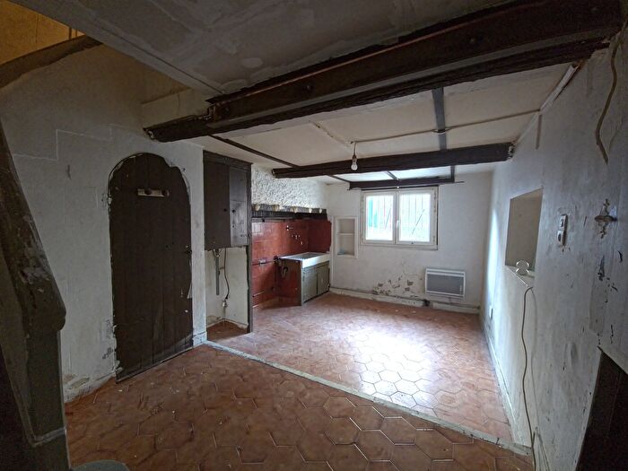 Appartement à vendre - Marseille e , Saint-Mauron - 3 pièces - 2 chambres