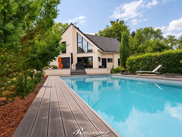 Maison 7 pièces à Velars-sur-Ouche, à vendre