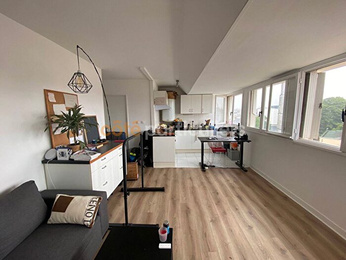 Carmes Sud, Orléans : Appartement 1 pièce à louer