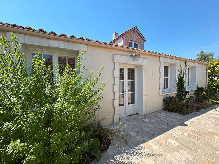 La Rochelle, Les Minimes : Maison 6 pièces à vendre
