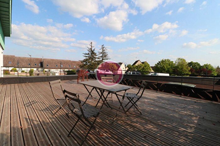 Appartement 5 pièces à Saint-Georges-sur-Eure, à louer