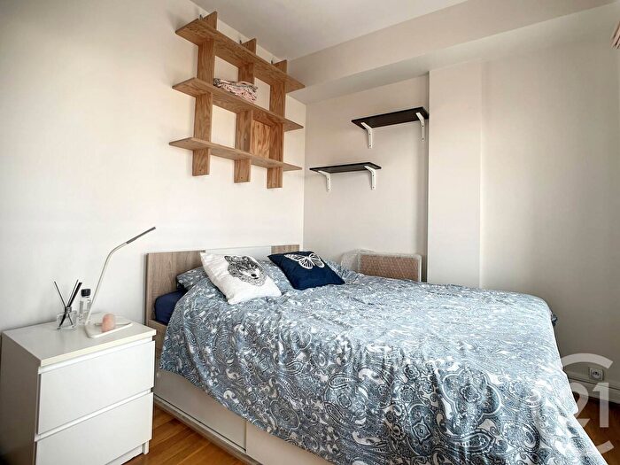 Grenier Point du Jour, Boulogne-Billancourt : Appartement 1 pièce à louer