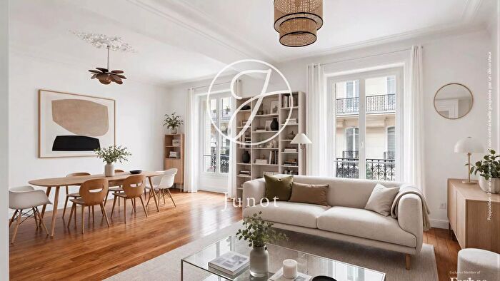Appartement 4 pièces à Paris 17ème, Courcelles, Wagram, à vendre