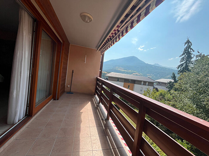 Appartement 3 pièces à Embrun, à vendre