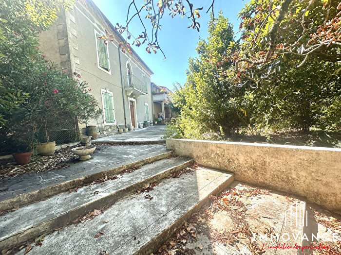 Maison à vendre - Saint-Théodorit - 10 pièces - 5 chambres