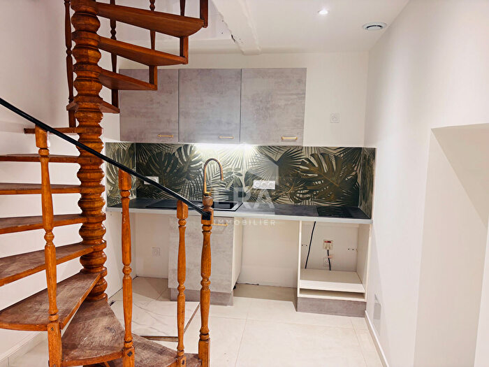 Maison à vendre - Carcassonne, Centre-ville - 3 pièces - 2 chambres