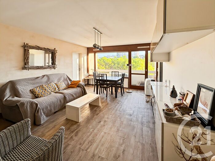 Appartement à vendre - Marseille e , La Pomme - 3 pièces - 2 chambres