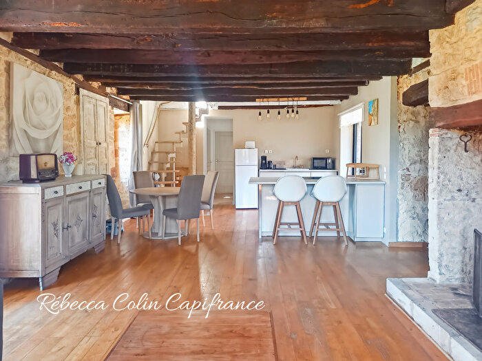 Maison à vendre - Tourtoirac - 3 pièces - 2 chambres