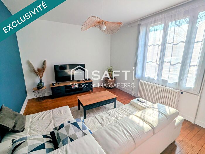 Maison à vendre - Léré - 7 pièces - 5 chambres