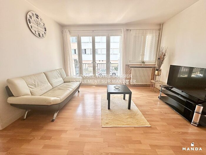 Palaiseau, Plateau : Appartement 4 pièces à louer