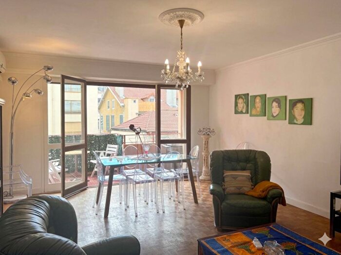 Appartement 3 pièces à Pau, Centre-ville, à vendre