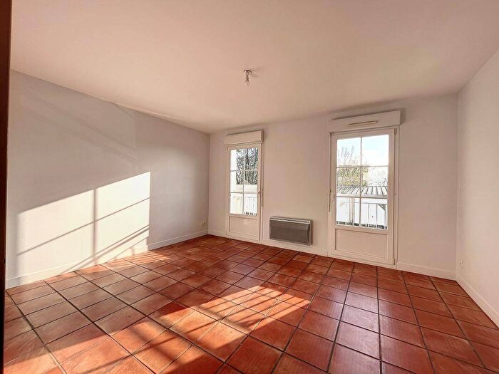 Appartement à louer - Nord Est-Sud Ouest, Clermont - 3 pièces - 2 chambres