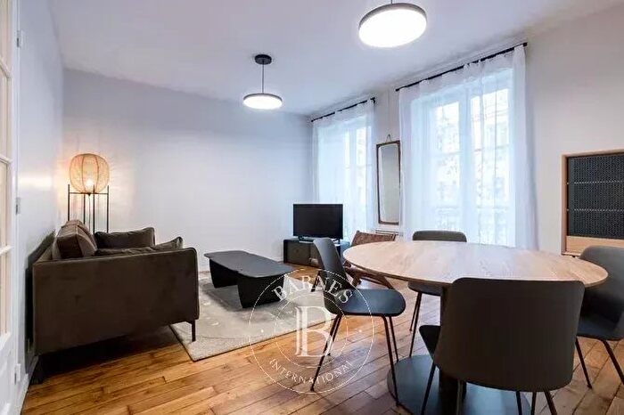 Appartement 3 pièces à louer à Paris 19ème, Bassin de la Villette