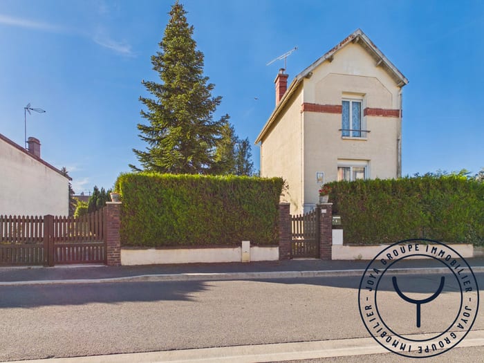 Maison 4 pièces à Romilly-sur-Seine, Le Trou-du-Chêne, à vendre