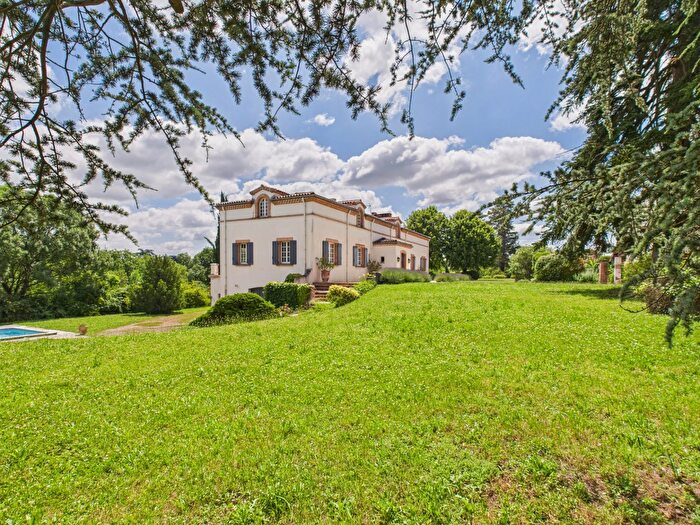 Maison 17 pièces à vendre à Albi