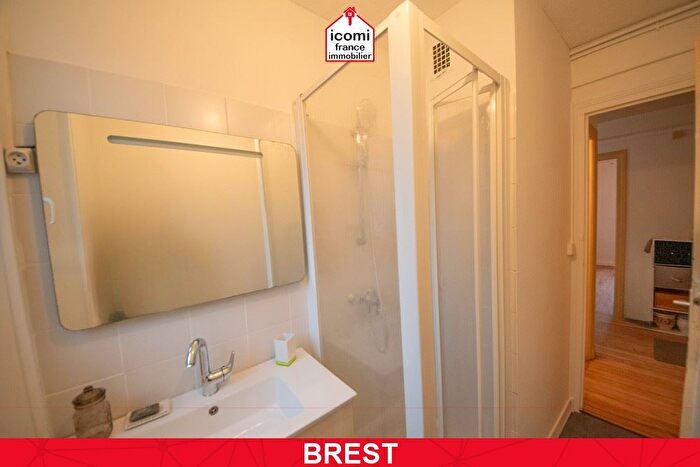 Appartement à vendre - Brest, Saint-Marc, Kérampéré - 4 pièces - 3 chambres