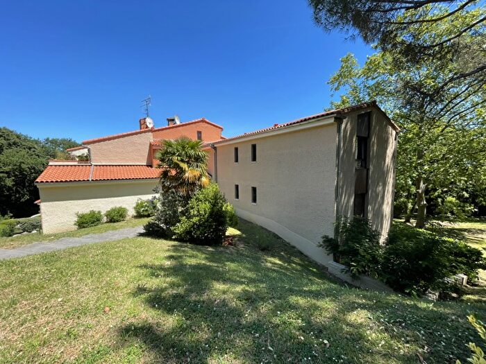Appartement 4 pièces à louer à Ramonville-Saint-Agne