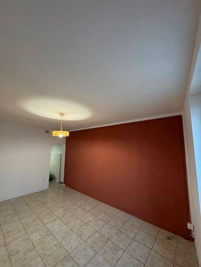 Les Mouledas, Salon-de-Provence : Appartement 1 pièce à louer