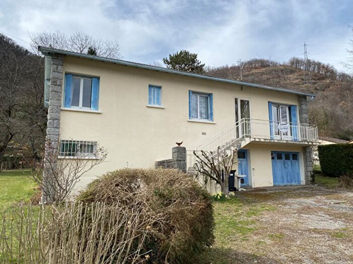 Maison à vendre - Tarascon-sur-Ariège - 9 pièces - 3 chambres