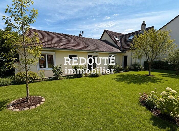 Maison 8 pièces à Trois-Puits, à vendre