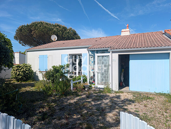 Maison 4 pièces à Saint-Gilles-Croix-de-Vie, à vendre