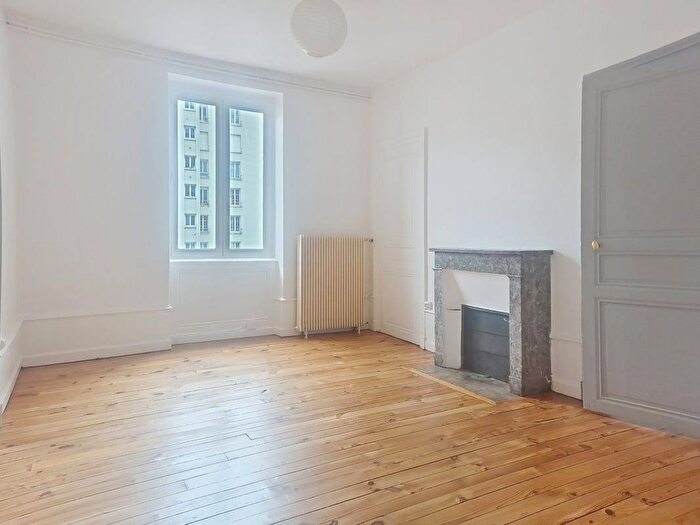 Appartement à louer - Bonnabaud, Clermont-Ferrand - 2 pièces - 1 chambre