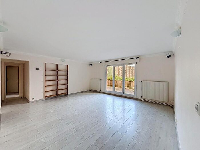 Appartement 4 pièces à Montigny-le-Bretonneux, La Sourderie Sud, à vendre