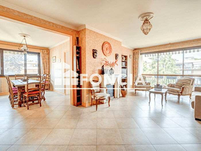 Appartement à vendre - Noisy-le-Roi - 4 pièces - 2 chambres