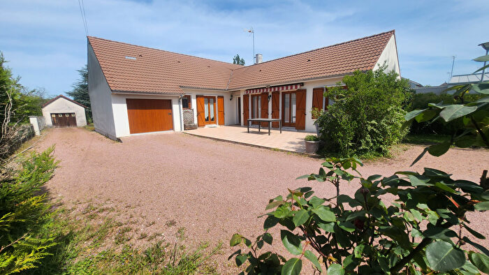 Maison à vendre - Romorantin-Lanthenay, Saint-Marc, Plaisance - 6 pièces - 4 chambres