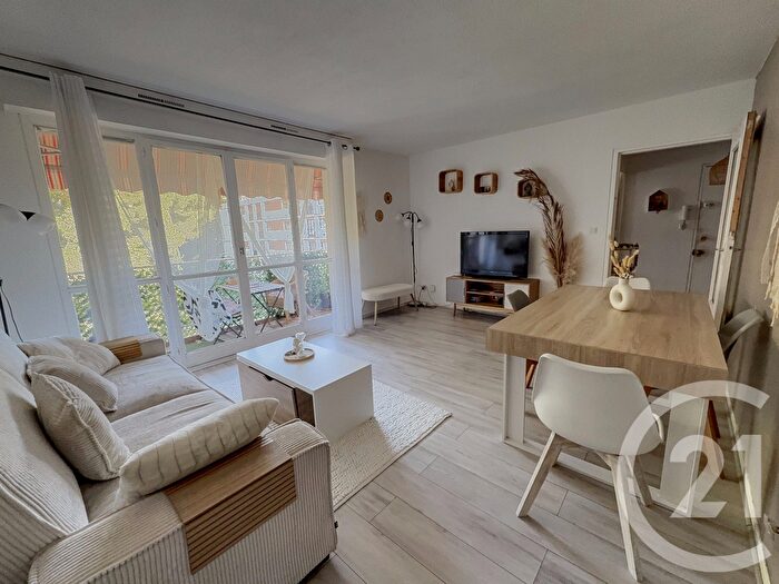 Appartement à vendre - Marseille e , Saint-Jérome - 4 pièces - 3 chambres