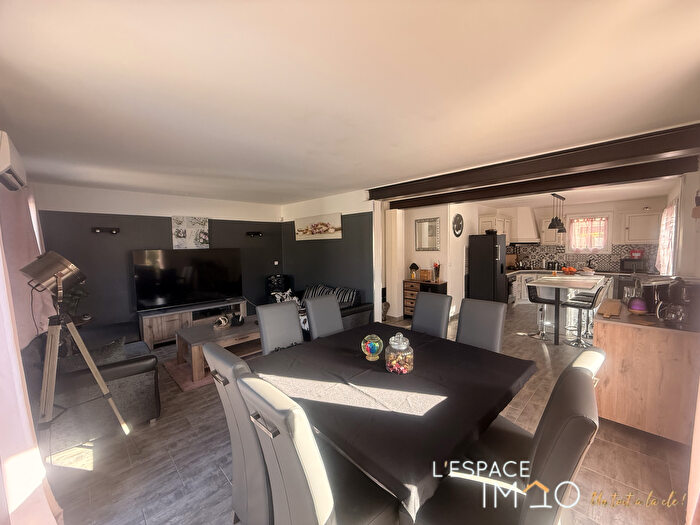 Maison à vendre - Cavaillon, Basses Ferrailles, Jas, Hautes Ferrailles - 6 pièces - 3 chambres