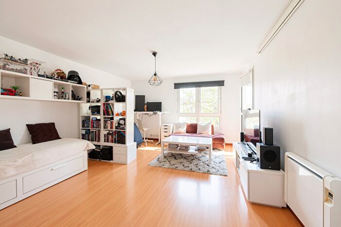Appartement 2 pièces à Montigny-le-Bretonneux, La Sourderie Nord, à vendre