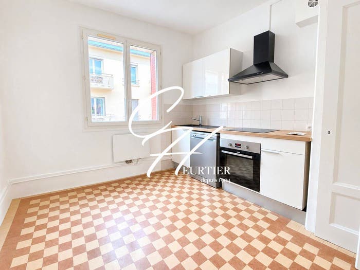 Appartement 4 pièces à Grenoble, à louer