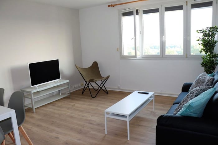 Appartement 5 pièces à Angers, Belle, Beille, à louer