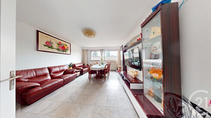 Appartement à vendre - La Courneuve, Verlaine - 5 pièces - 4 chambres