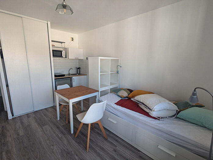 Appartement 1 pièce à Tours, Velpeau, à louer