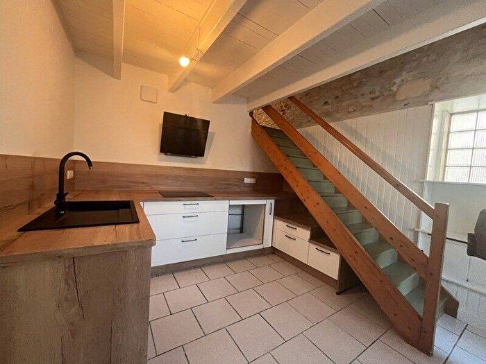 Maison à louer - Mornac-sur-Seudre - 3 pièces - 2 chambres