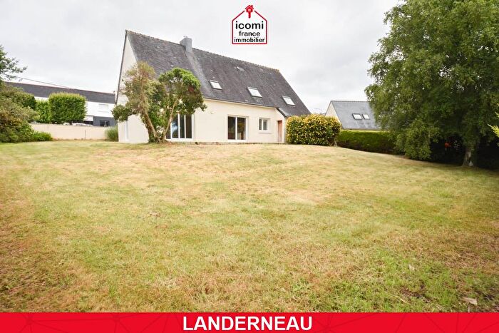 Maison 8 pièces à Landerneau, Leck, Kergoat, à vendre