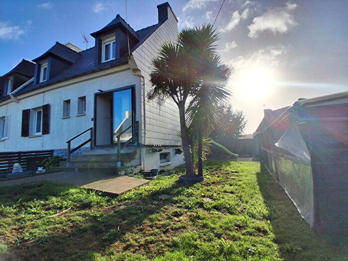 Maison 6 pièces à Plouédern, à vendre