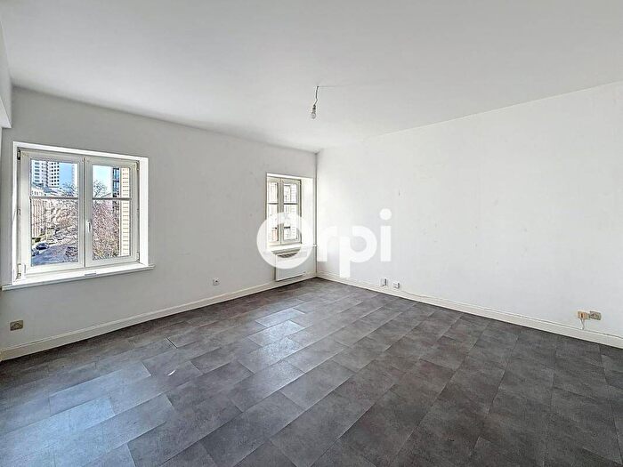 Appartement à louer - Mon Désert-Jeanne dArc, Nancy - 2 pièces - 1 chambre