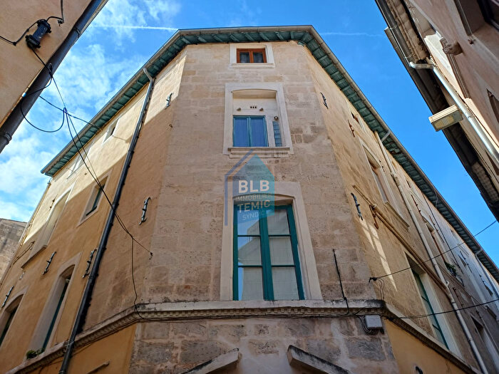 Appartement à vendre - Nîmes, Ecusson, Arènes - 2 pièces - 1 chambre