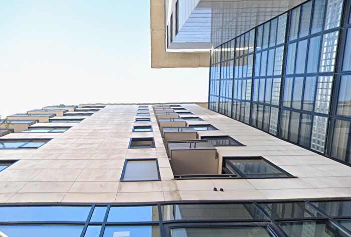 Enghien-les-Bains - Appartement 2 pièces à vendre