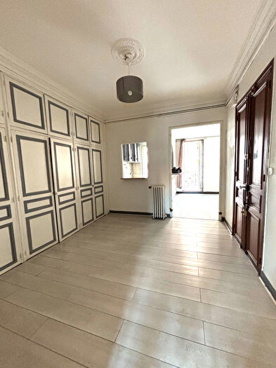 Appartement à vendre - Marseille e , Les Chartreux - 5 pièces - 3 chambres