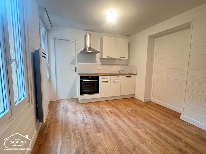 Paimb uf, Paimboeuf : Appartement 2 pièces à louer