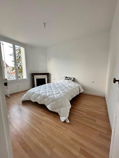 Maison à louer - Cachan - 6 pièces - 5 chambres