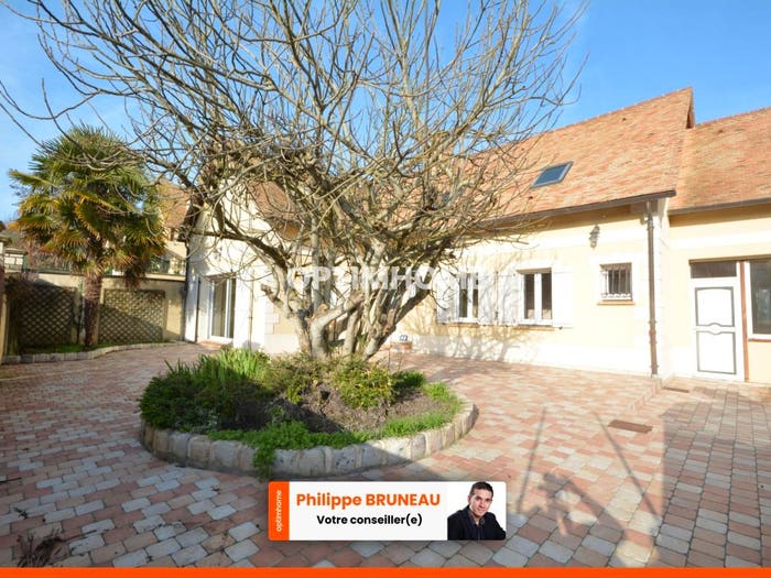 Bonnières-sur-Seine : Maison 8 pièces à vendre