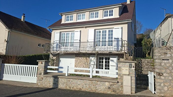 Maison à vendre - Méréville - 9 pièces - 7 chambres